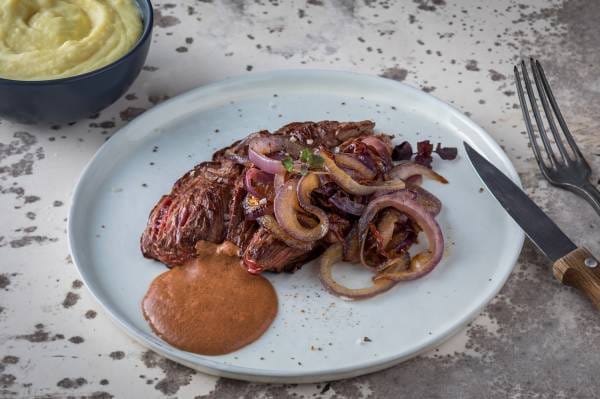 Recette Bavarois fruits rouges, dacquoise à l'amande